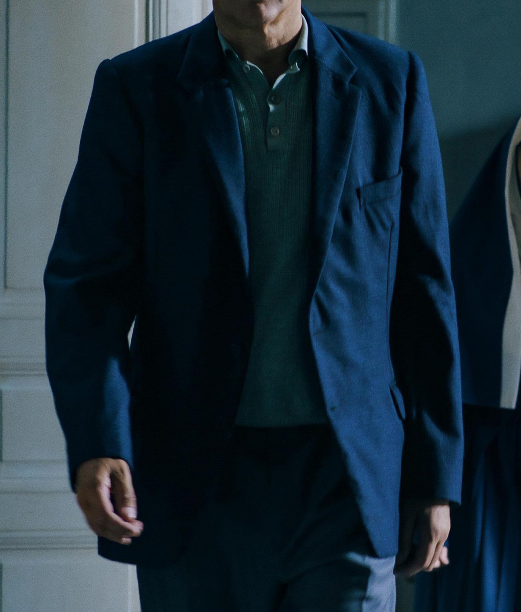 Monsieur Spade Sam Spade (Clive Owen) Blue Blazer