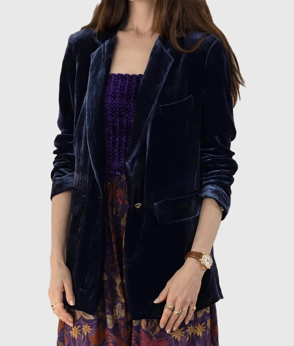 The Idea of You Solène (Anne Hathaway) Blue Velvet Blazer